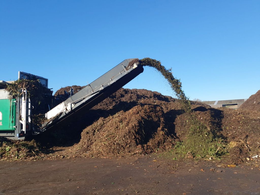 Green Waste Recycling | Services | This Is Eco